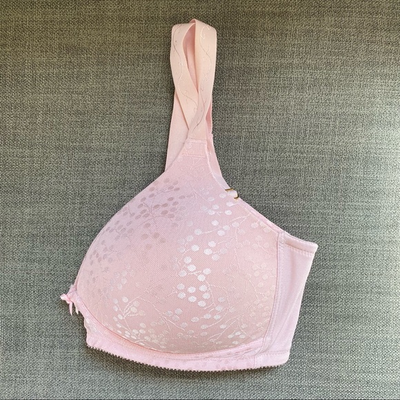 Glamorise | Intimates & Sleepwear | Glamorise Padded Bra 46a | Poshmark